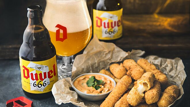 Duvel 666 & mozzarella sticks with coriander mayonnaise | Duvel